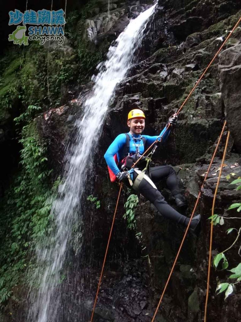 宜蘭礁溪/溪降石磐溪 | 沙蛙溯溪-專辦溯溪活動-台北桃園新竹苗栗宜蘭-溯溪行程推薦